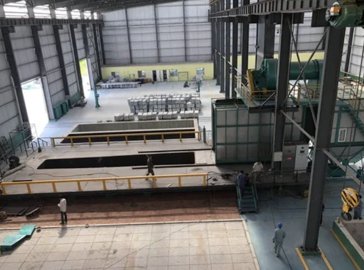 How Is Hot Dip Galvanizing Equipment Used in Construction Projects?